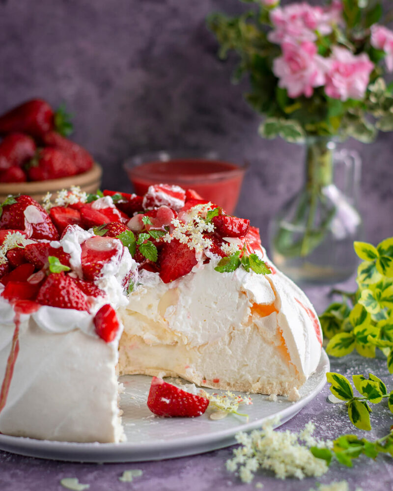 Pavlova - My Mili Cake